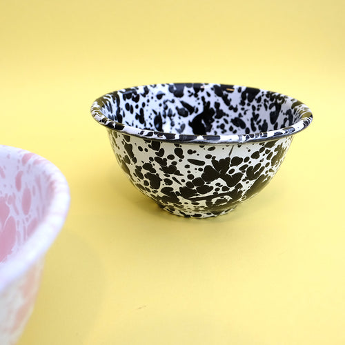 Small enamel footed bowls